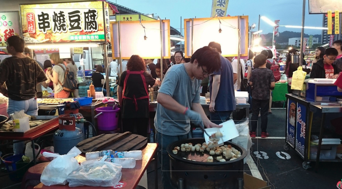 Kunming Street Food Safari at Nanqiang Night Market - Go Beyond