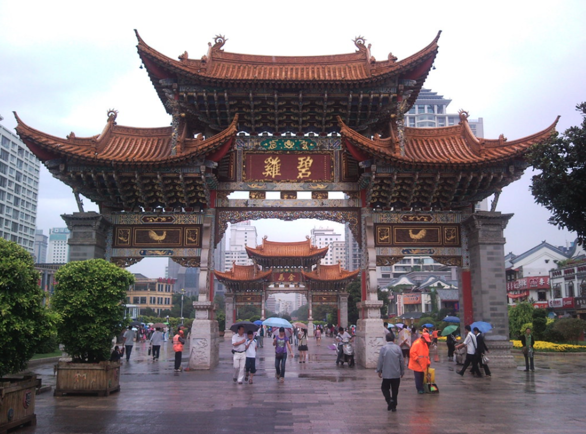 Kunming Street Food Safari at Nanqiang Night Market - Go Beyond